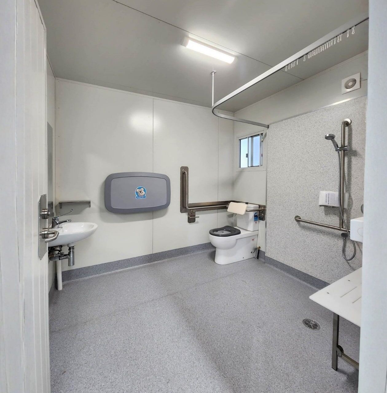 Portable Toilet & Shower Blocks | Campsite Toilet Blocks